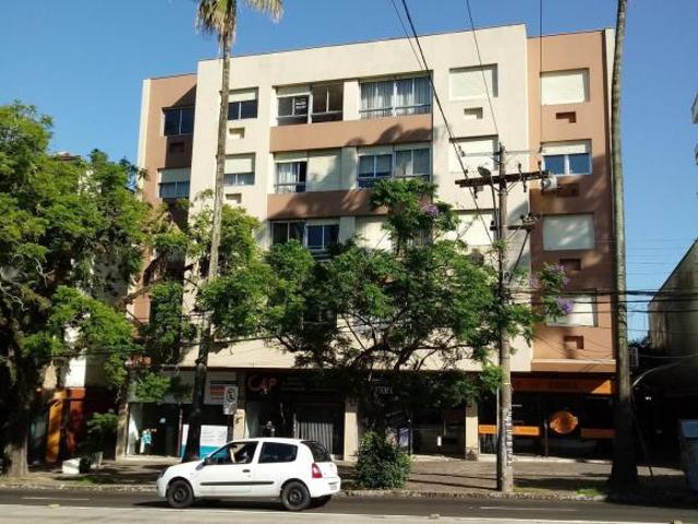 Apartamento 3 quartos com vaga na Protásio Alves