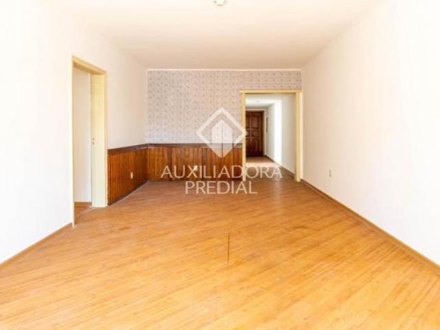 Apartamento 3 quartos com vaga Petrópolis