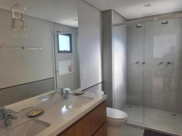 Apartamento 3 Quartos com 3 Suítes e 200m² Parque das Árvores