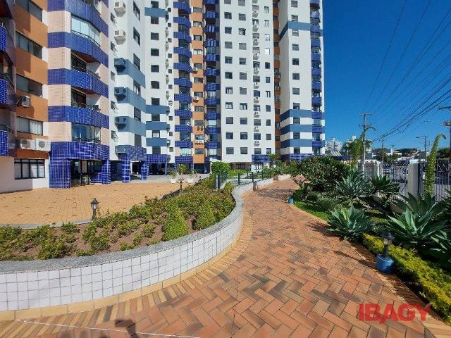 Apartamento 3 Quartos Capoeiras 98m²