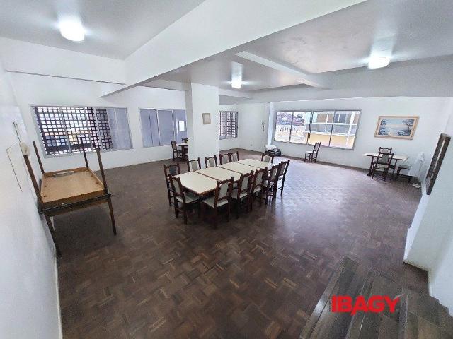 Apartamento 3 Quartos Centro 119m²
