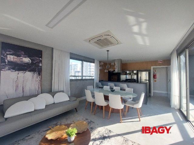 Apartamento 3 Quartos Centro 132m²