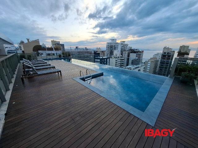 Apartamento 3 Quartos Centro 95m²