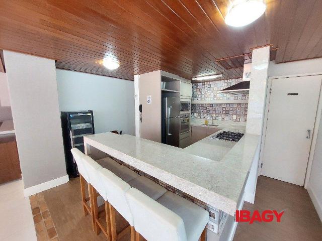 Apartamento 3 Quartos Centro 97m²
