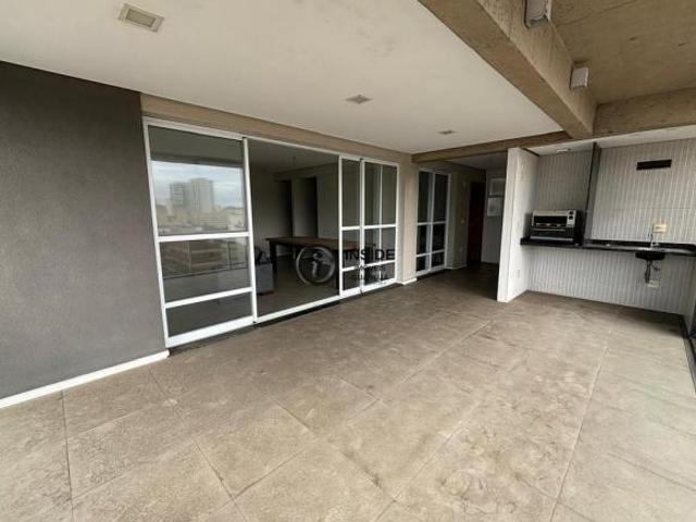 Apartamento 3 quartos á Venda
