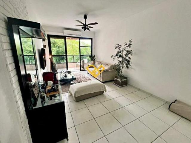 Apartamento 3 Quartos à Venda em Santos Sp