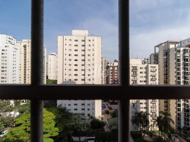 Apartamento 3 quartos à venda no a Moema