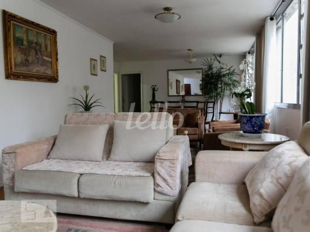 Apartamento 3 quartos à venda no a Aclimação