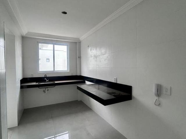 Apartamento 3 quartos à venda no Cabral!