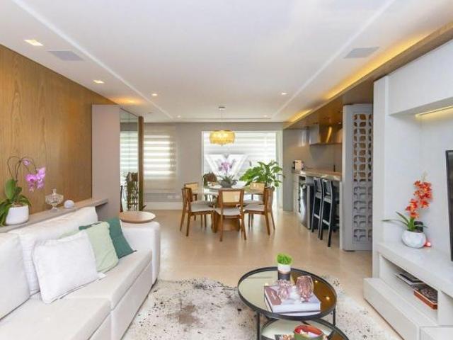 Apartamento 120m² Água Verde Curitiba