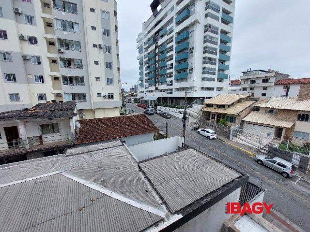 Apartamento 3 Quartos Barreiros 64m²