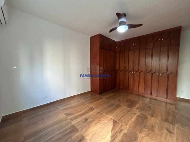 Apartamento 3 Quartos Gonzaga 208m²