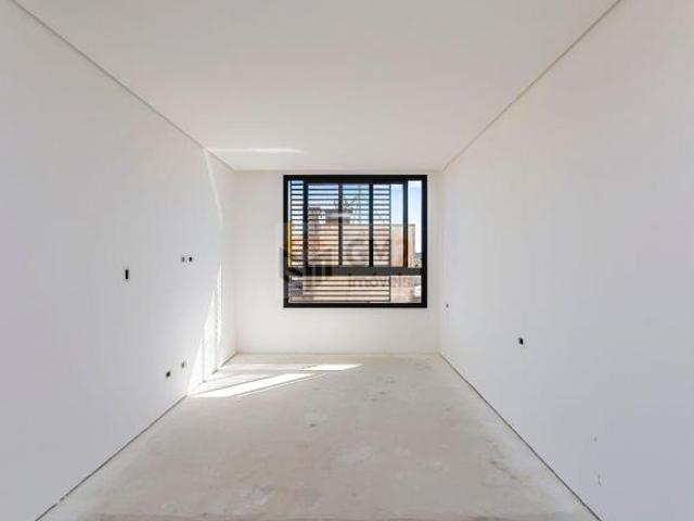 Apartamento 3 quartos e 2 suítes Bairro Ahú Curitiba/Pr