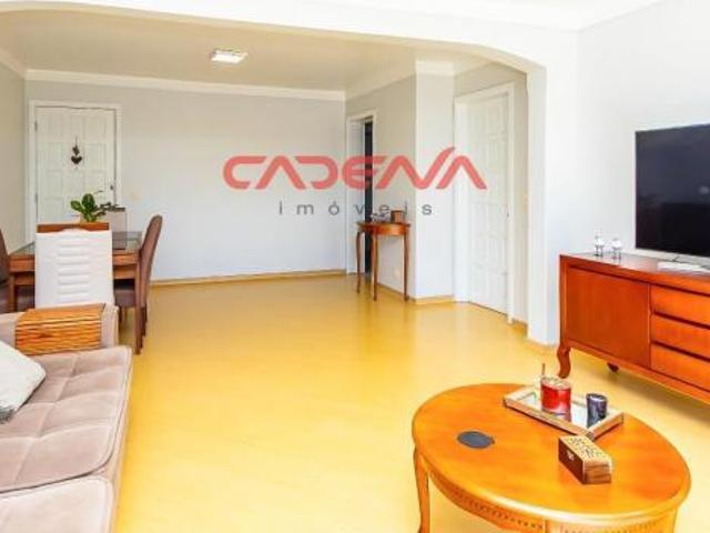 Apartamento 3 quartos e 2 vagas à venda na Água Verde em Curitiba