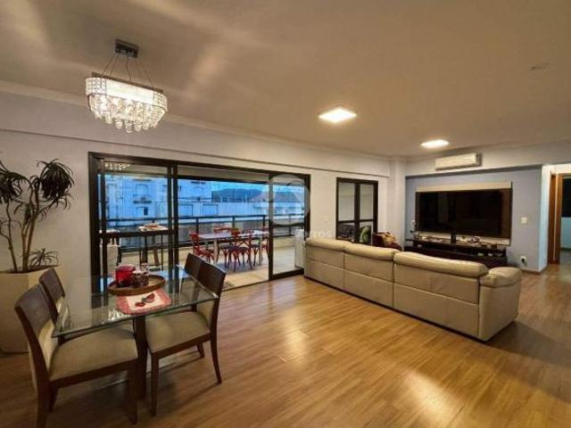 Apartamento 3 quartos e 2 vagas de garagem na Ponta da Praia Santos/SP