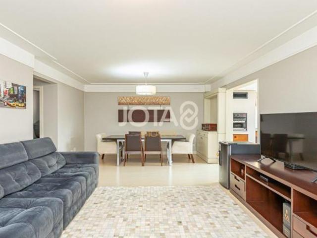Apartamento 3 Quartos e 3 Vagas Batel J8 Imóveis
