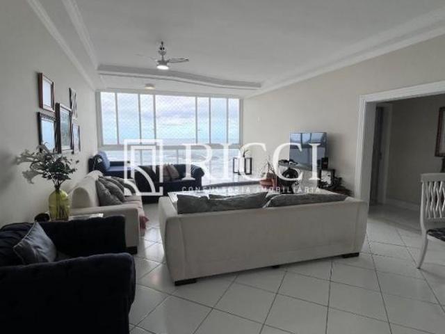 Apartamento 3 quartos em Pitangueiras Guarujá