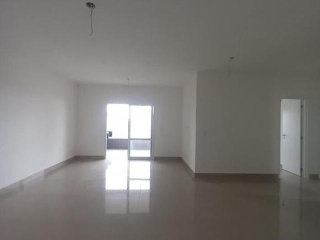 Apartamento 3 Quartos em Vila Guilhermina Praia Grande, SP