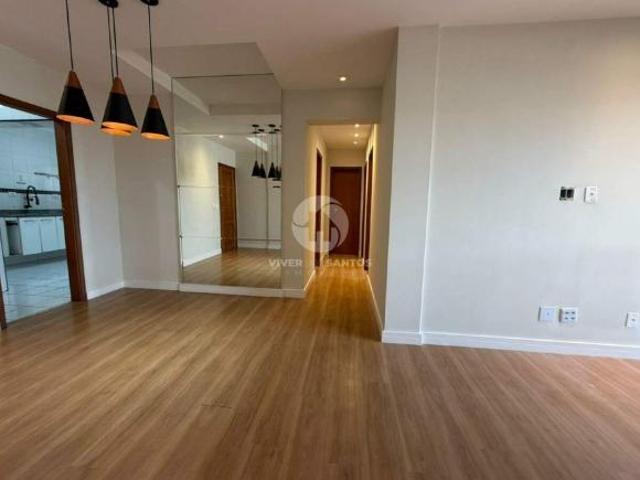 Apartamento 3 quartos, elevador e garagem Embaré Santos