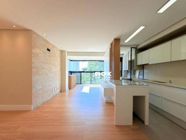 Apartamento 3 quartos, face norte à venda, Cabral Curitiba/PR