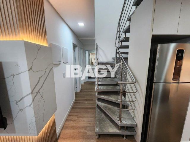 Apartamento 3 Quartos Ingleses Do Rio Vermelho 94m²