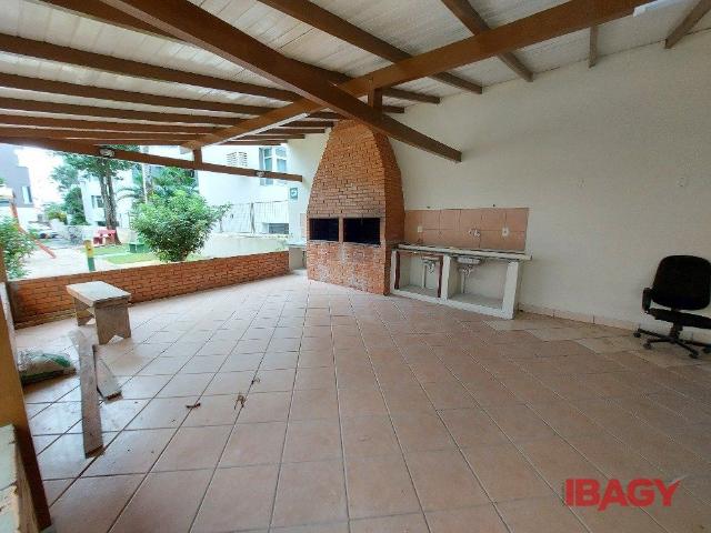 Apartamento 3 Quartos Itacorubi 76m²