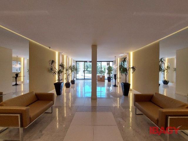 Apartamento 3 Quartos Itacorubi 82m²