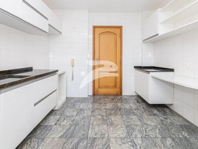Apartamento 3 Quartos Mossungue 176m²