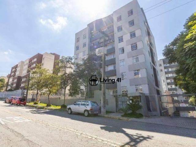 Apartamento 3 Quartos no Cabral | 65m² | 2 Vagas Cobertas | Andar Alto | Village Cabral R$595.000