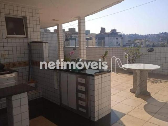 Apartamento 3 Quartos no Castelo!
