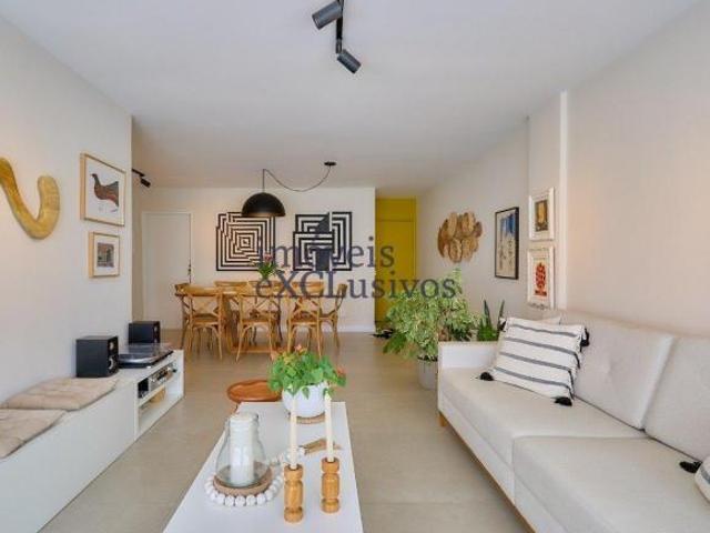 Apartamento 3 quartos no Centro Civico Modernizado e amplo!