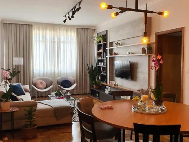 APARTAMENTO 3 QUARTOS NO CENTRO LINDO REFORMADO