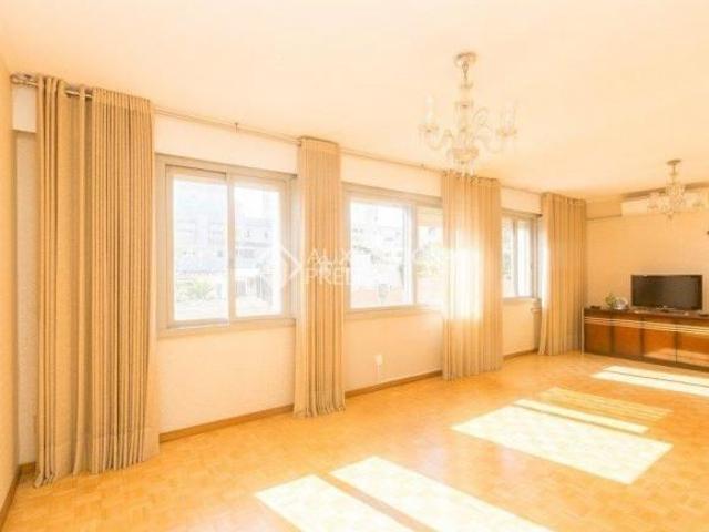 APARTAMENTO 3 QUARTOS NO CHARMOSO BAIRRO SAO JOAO