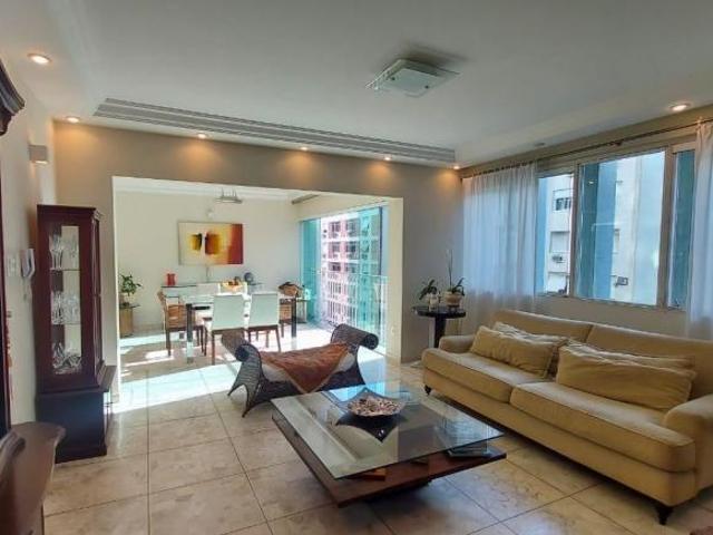 Apartamento 3 quartos na Ponta da Praia