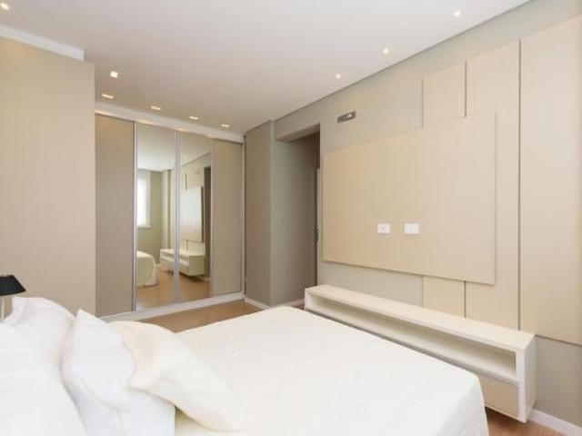 Apartamento 3 quartos nas Mercês!