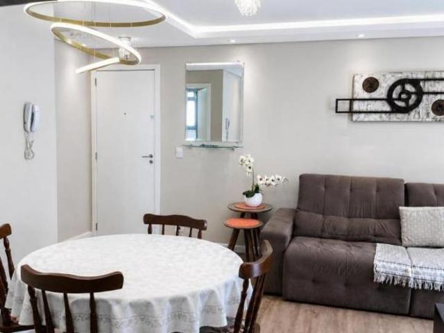 Apartamento 3 quartos, sacada c churrasqueira, à venda Capão Raso