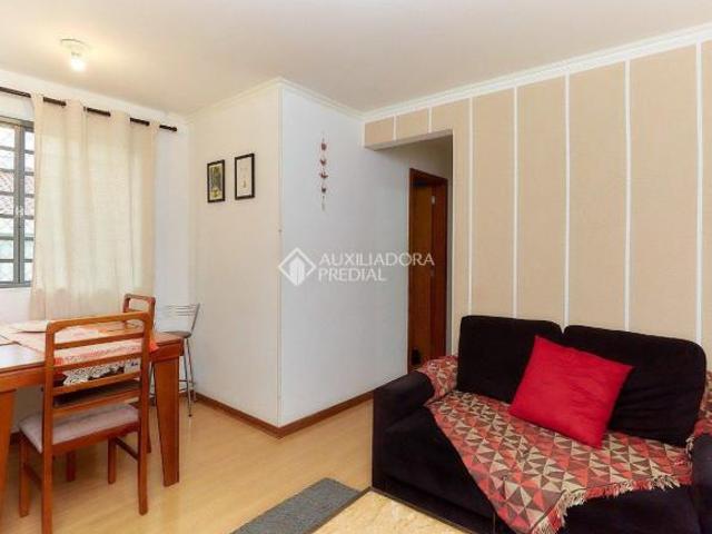 Apartamento 3 quartos sem mobiliado no Campo Comprido