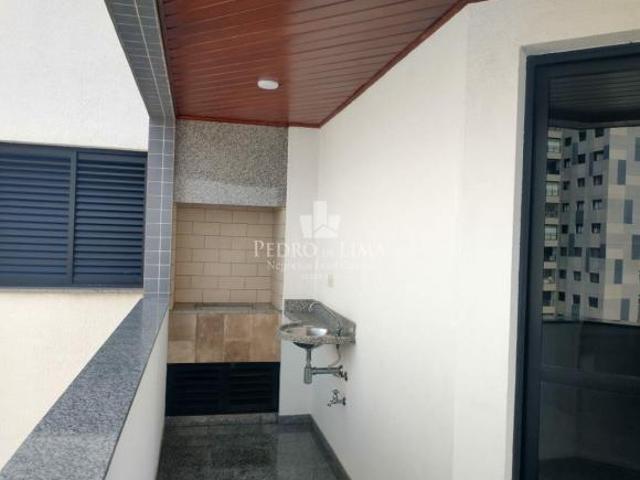 Apartamento 3 quartos sendo 1 suíte, 3 banheiros, 2 vagas, Condomínio Saint German Anália Franco