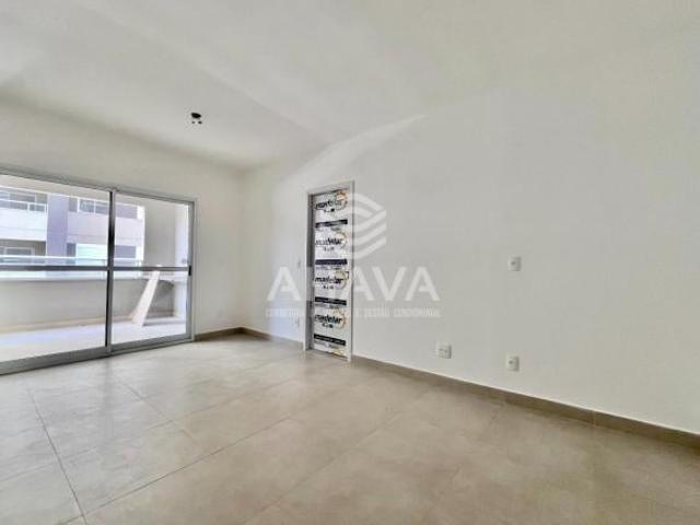 Apartamento 3 Quartos sendo 1 Suíte à Venda, 80m², 2 Vagas, Bairro Liberdade, próximo a Avenida Sant
