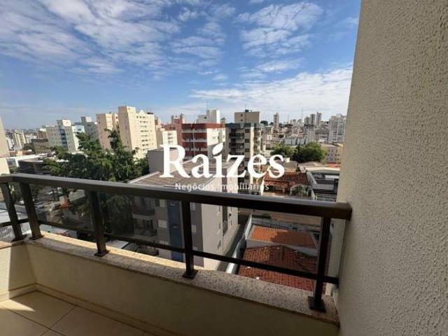 Apartamento 3 quartos sendo 1 suíte no Bairro Santa Maria com 120m² em Uberlândia