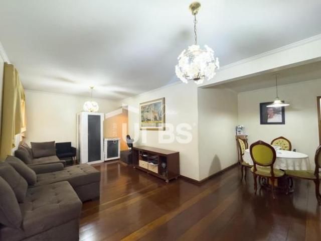 Apartamento 3 Quartos sendo 1 suíte Setor Oeste com 117m