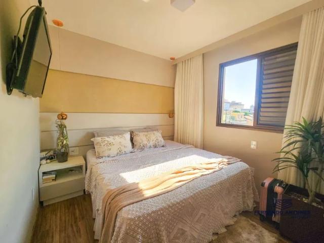 Apartamento 3 quartos, sendo uma suíte com closet Sagrada Família Belo Horizonte/MG