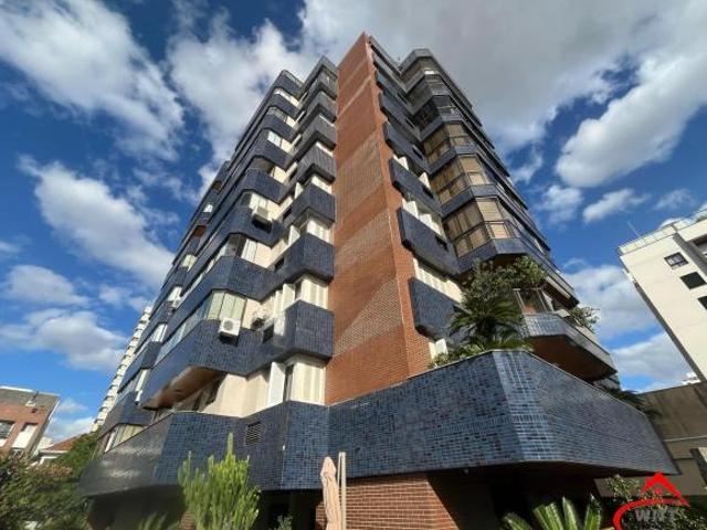 Apartamento 3 quartos, suíte, sacada, lareira, churrasqueira, 2 vagas de garagem