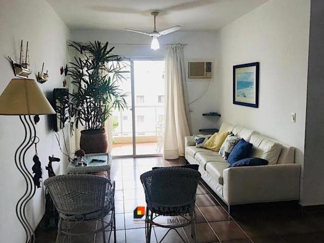 Apartamento 3 quartos suíte perto da praia Guarujá