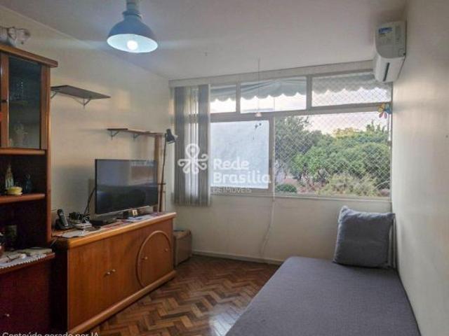 Apartamento 3 quartos suite vista livre Vaga coberta original Asa Sul aceita financiamento FGTS av