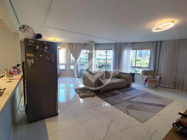 Apartamento 3 quartos Pompéia Santos
