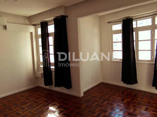 Apartamento 3 quartos para venda e aluguel Copacabana, Rio de Janeiro R$ 1.750.000