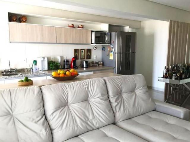 Apartamento 3 Quartos para Venda em Jundiaí, Anhangabaú, 3 dormitórios, 3 suítes, 5 banheiros, 2 vag