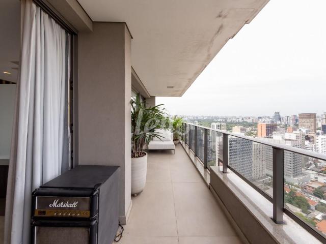 Apartamento 3 quartos para alugar no a Pinheiros