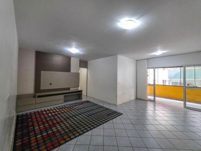 APARTAMENTO 3 QUARTOS RESIDENCIAL CASTANHEIRAS DESOCUPADO PRONTO PARA MORAR